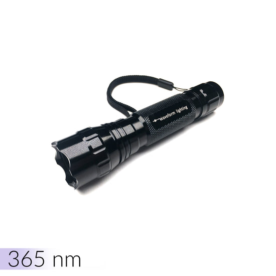 realUV™ LED Flashlight with BLACKOUT™ Filter Technology – Waveform Lighting